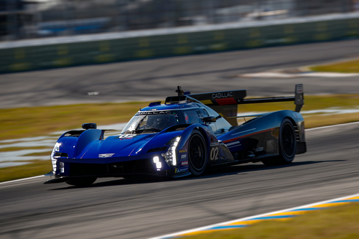 Laura Wontrop-Klauser (Cadillac) : "we need to find some more pace ...