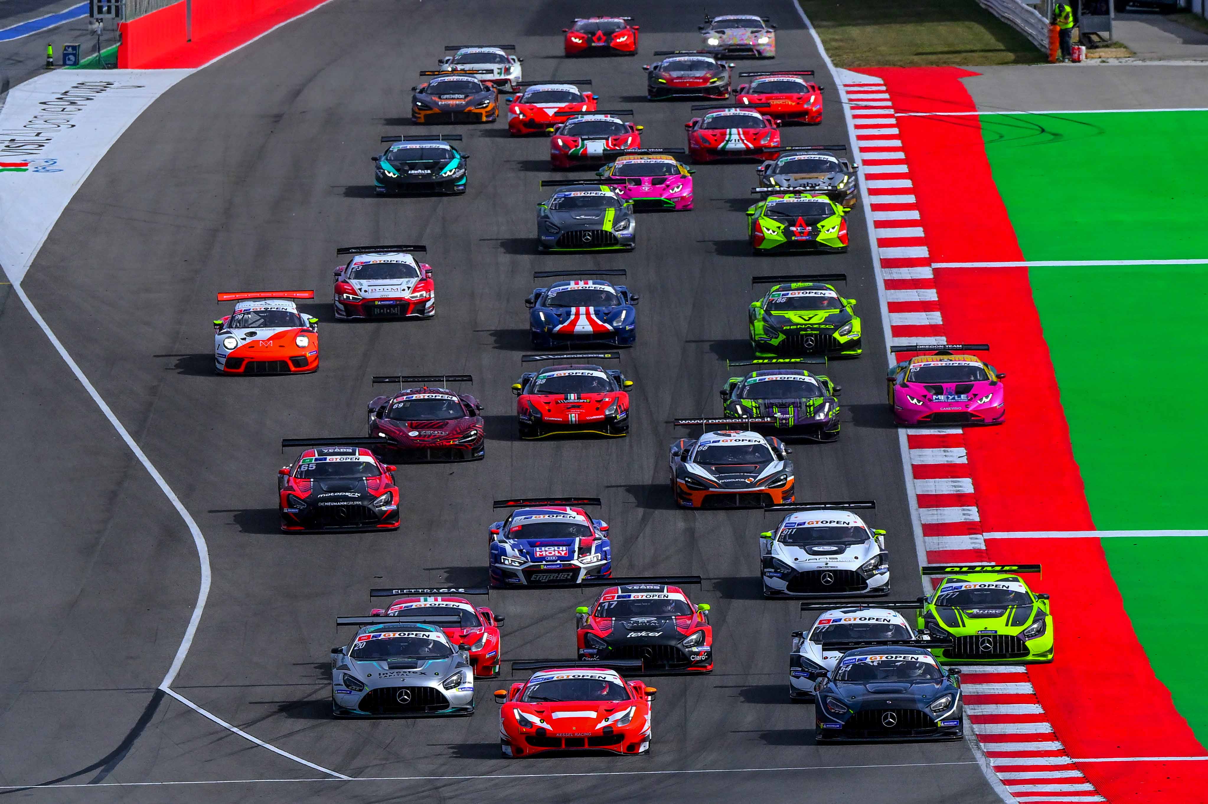 Al Zubair-Schiller (Al Manar GetSpeed Mercedes) open the 2023 dance ...