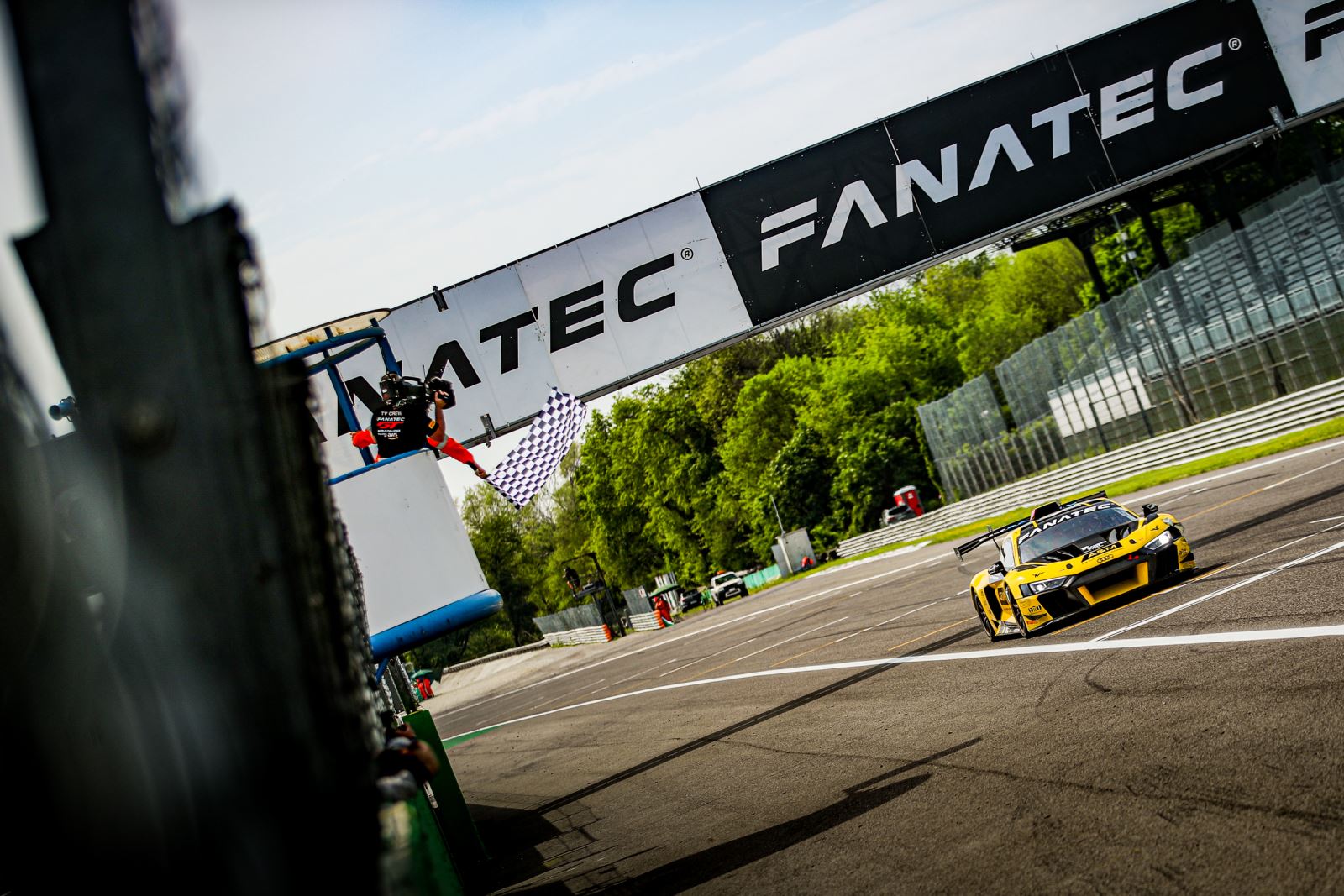 PK Carsport returns to Pro-Am winning ways; Krabec seals sensational ...