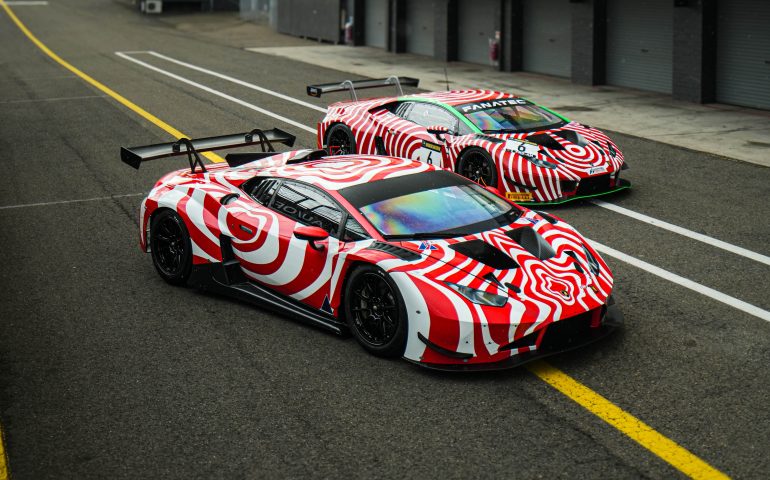 Bathurst 12 - Stunning livery for the Lamborghini Wall Racing ...