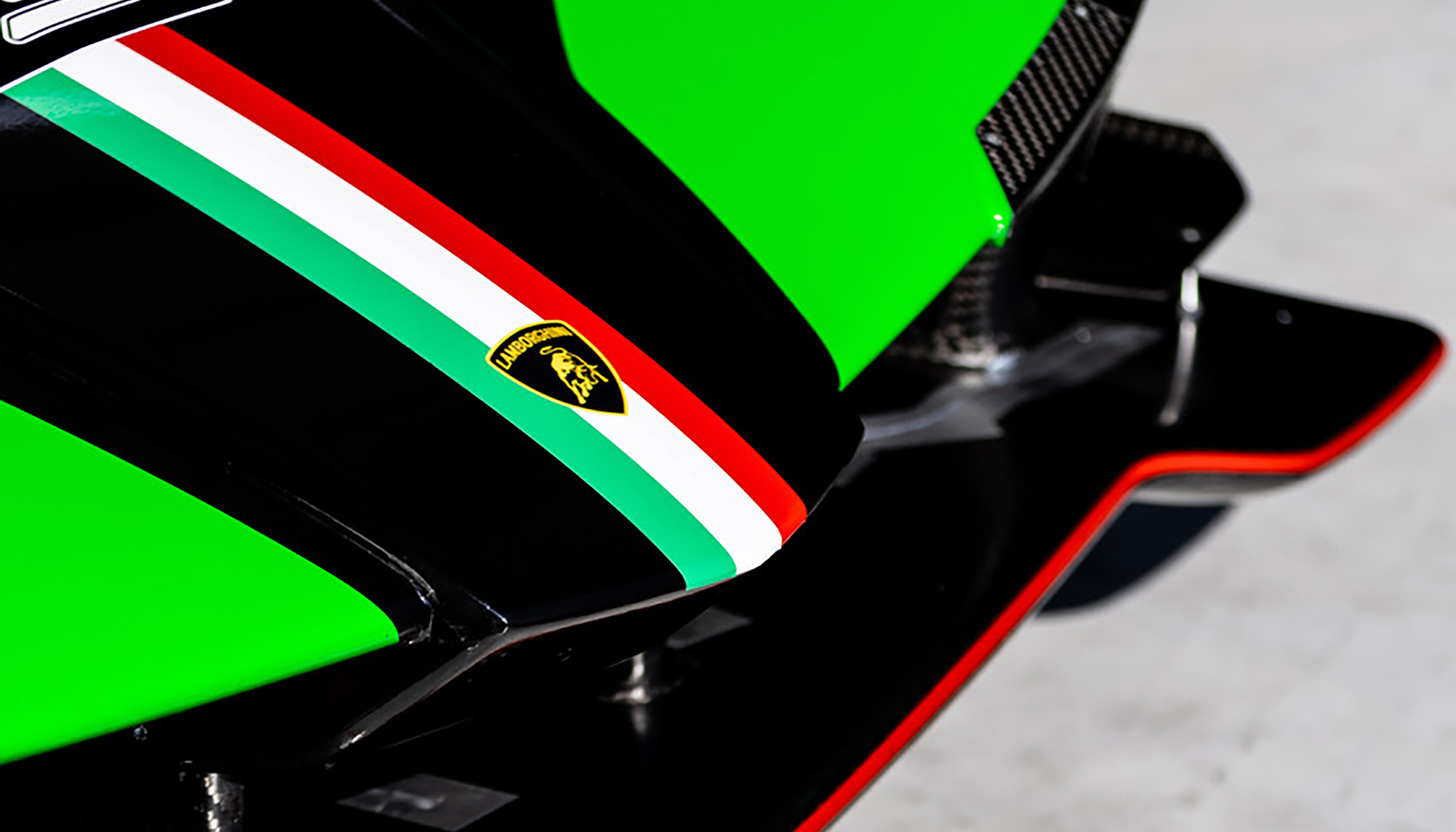 Lamborghini Iron Lynx gears up for prototype racing debut, two-car Le ...