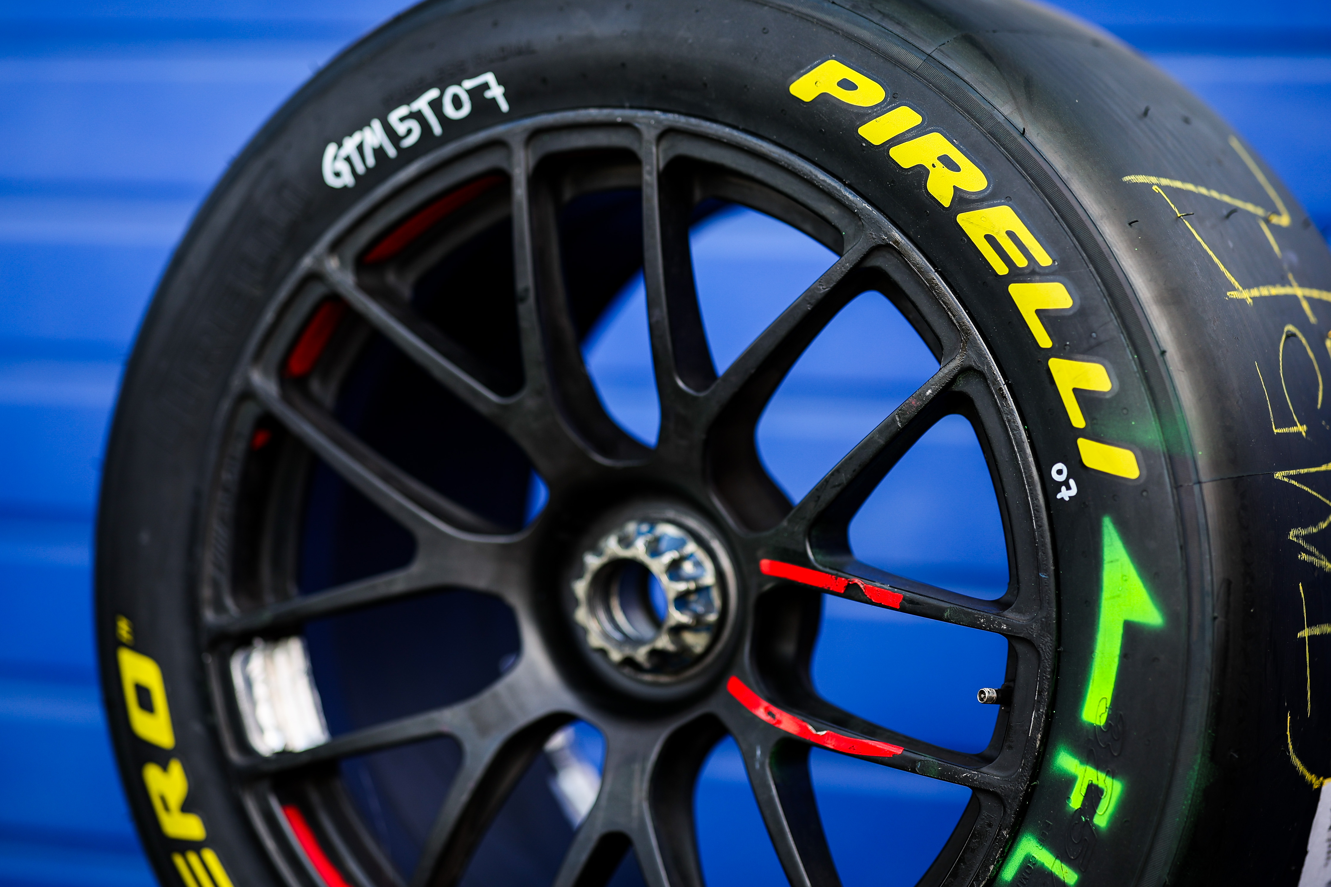 Pirelli presents a new wet tyre for GT cars | Endurance Info